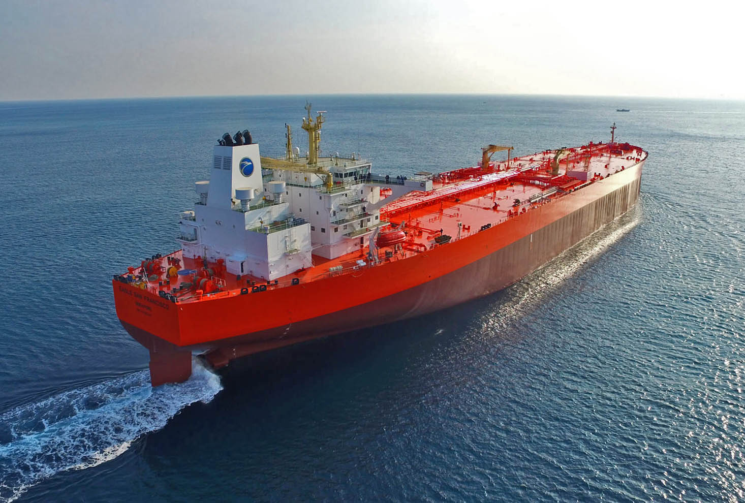 Shell long-term charters crude tankers to run on LNG in 2023 - Ships ...