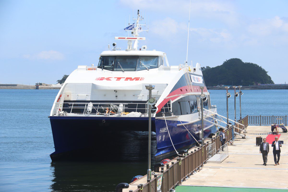 KT Marine welcomes Damen Fast Ferry to South Korea | Ships Monthly