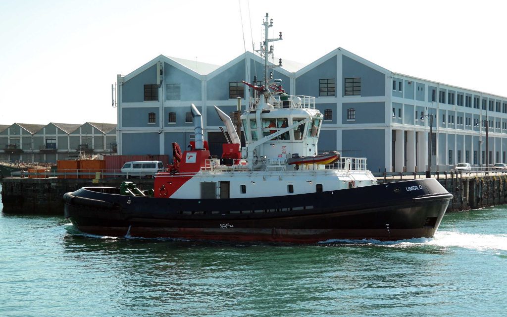 Cape Town boosts tug fleet with second 70TBP craft | Ships Monthly